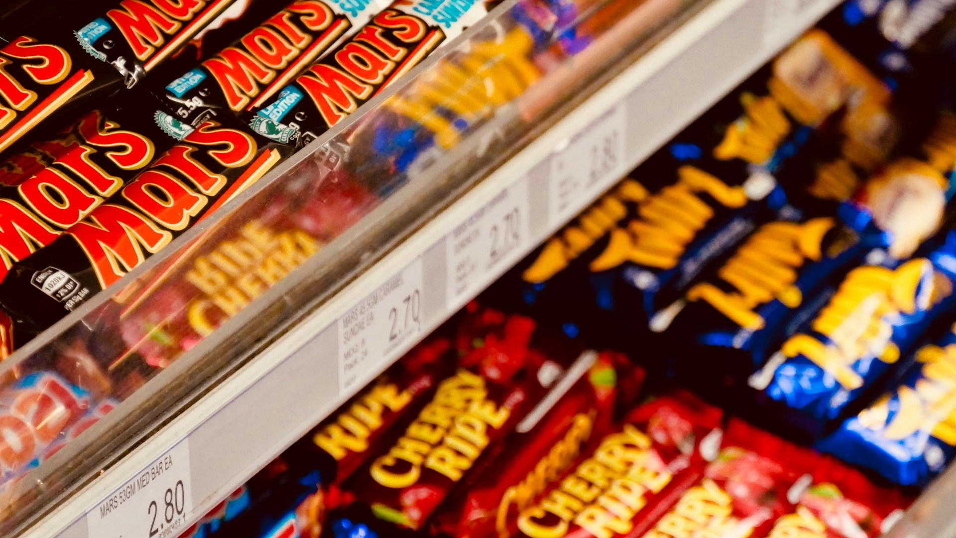 Mars to invest millions in chocolate production in Germany - Food and ...